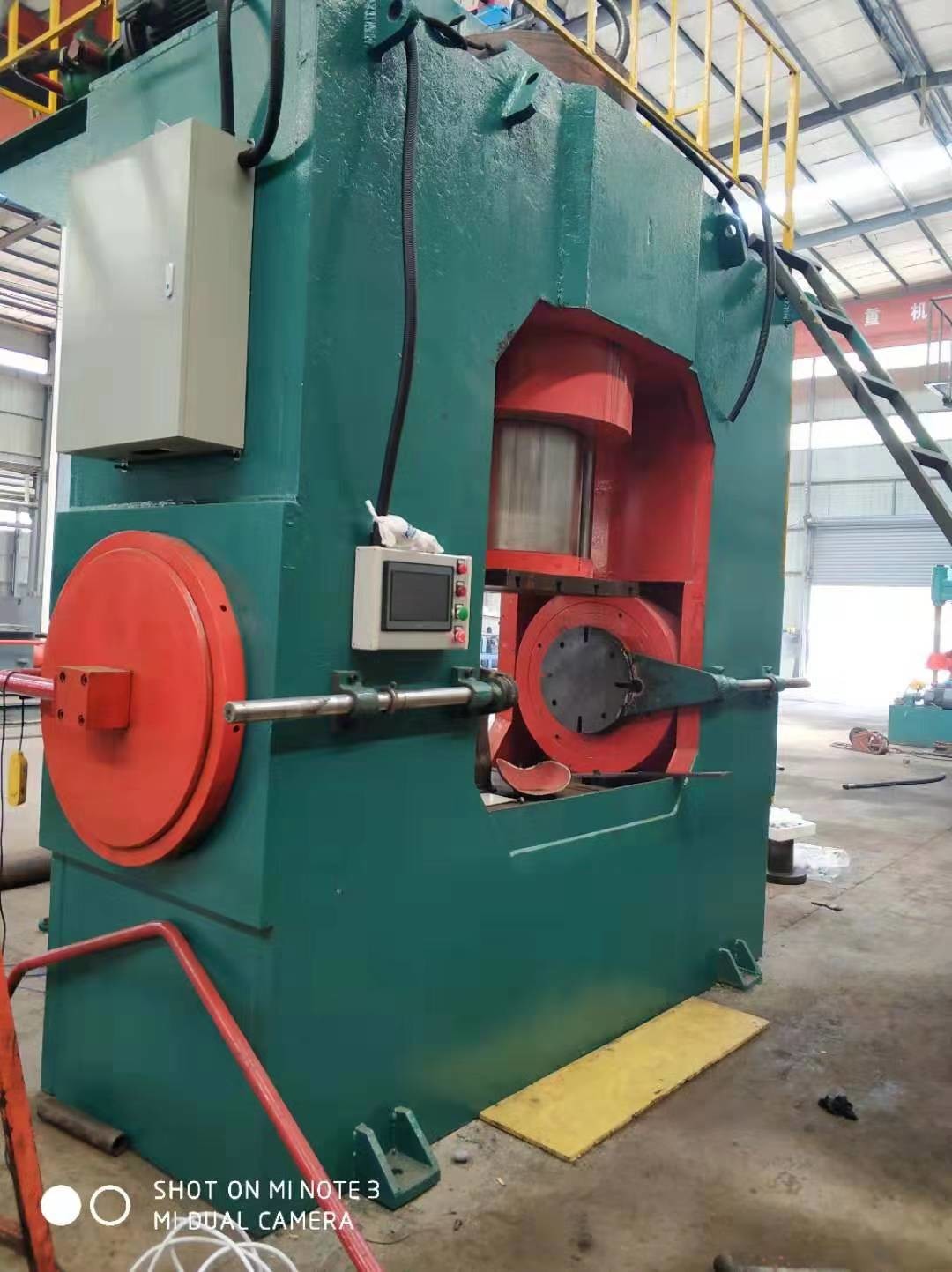 PLC Control Tee Forming Machine , 380V 50Hz 3 Phase Automatic Forming ...